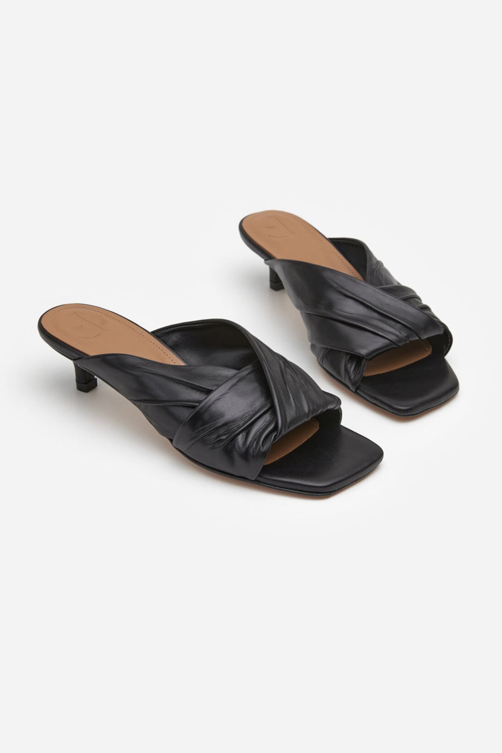 ROWIE The Label - Camila Leather Mary Jane Noir - Flattered