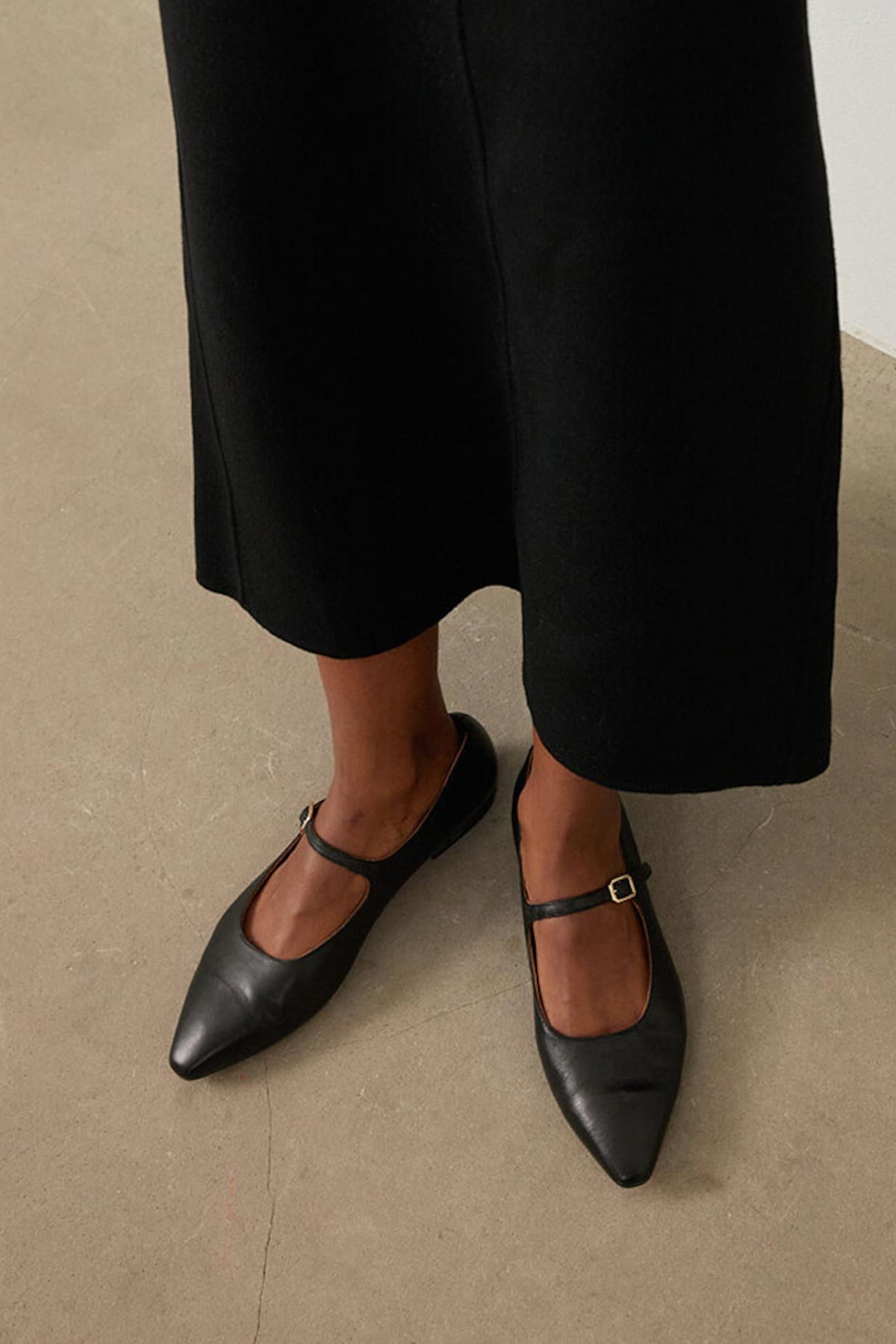 Frances Tall Leather Boot in Noir | Shop Flattered – ROWIE The Label