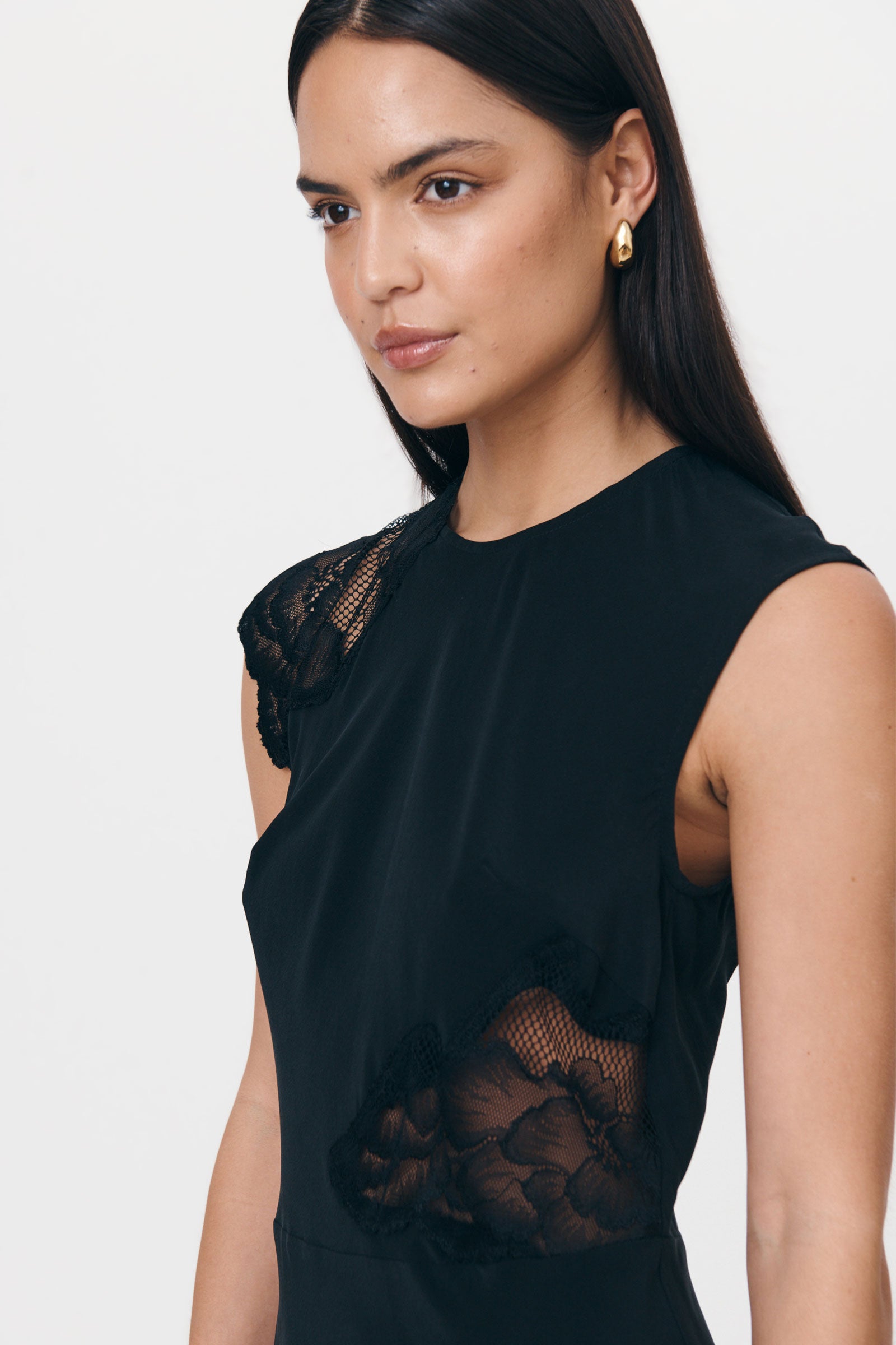 ROWIE The Label - Lily Silk Lace Mini Dress Noir - Dresses