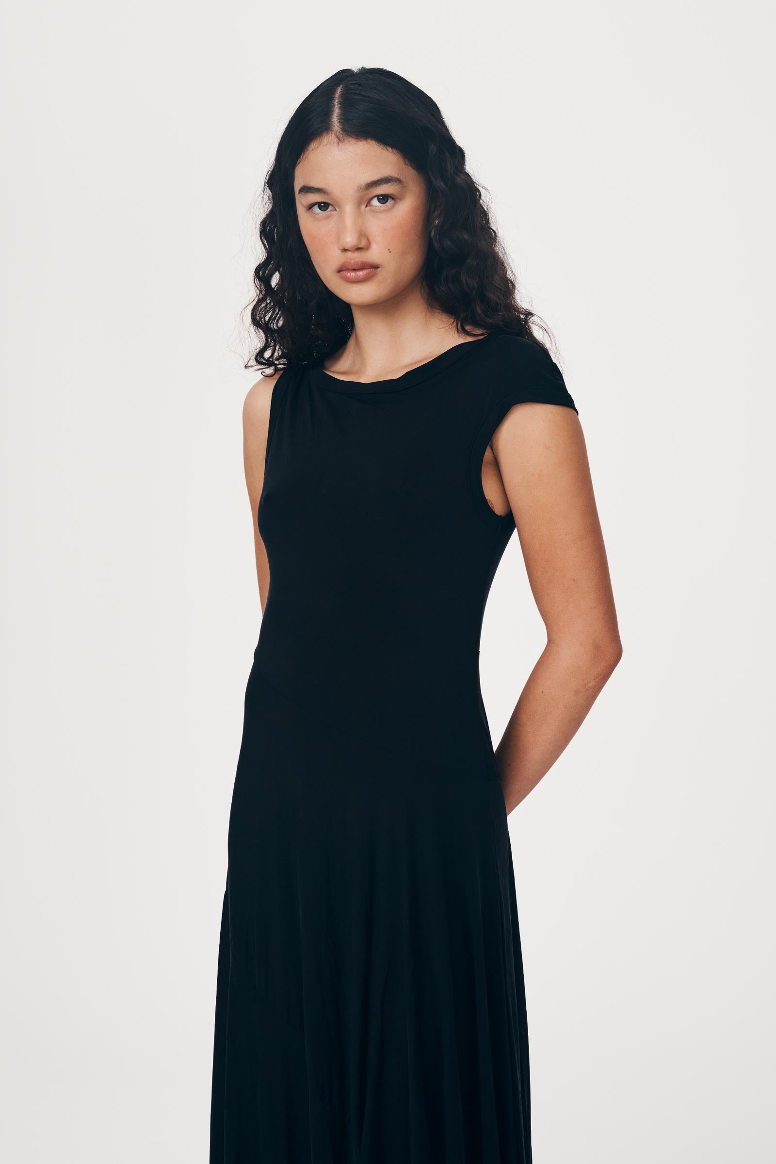 Lorna Drape Midi Dress in Noir | ROWIE Dresses – ROWIE The Label