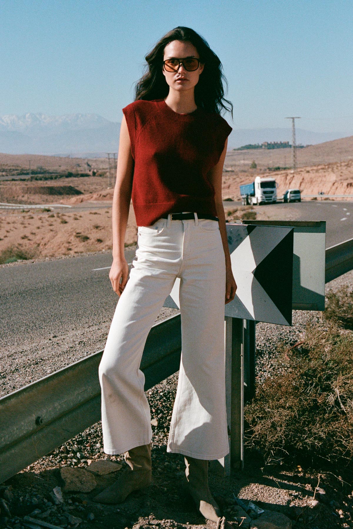 Molly Classic Jeans in Chalk | ROWIE Jeans – ROWIE The Label